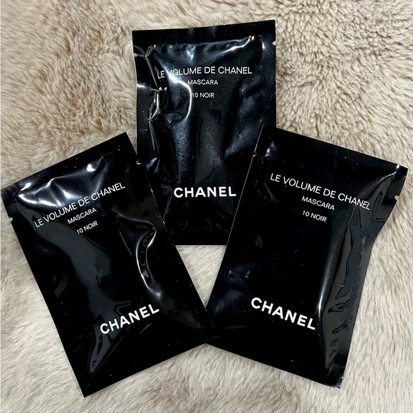 CHANEL | Makeup | Chanel Sample Mascara Set | Poshmark